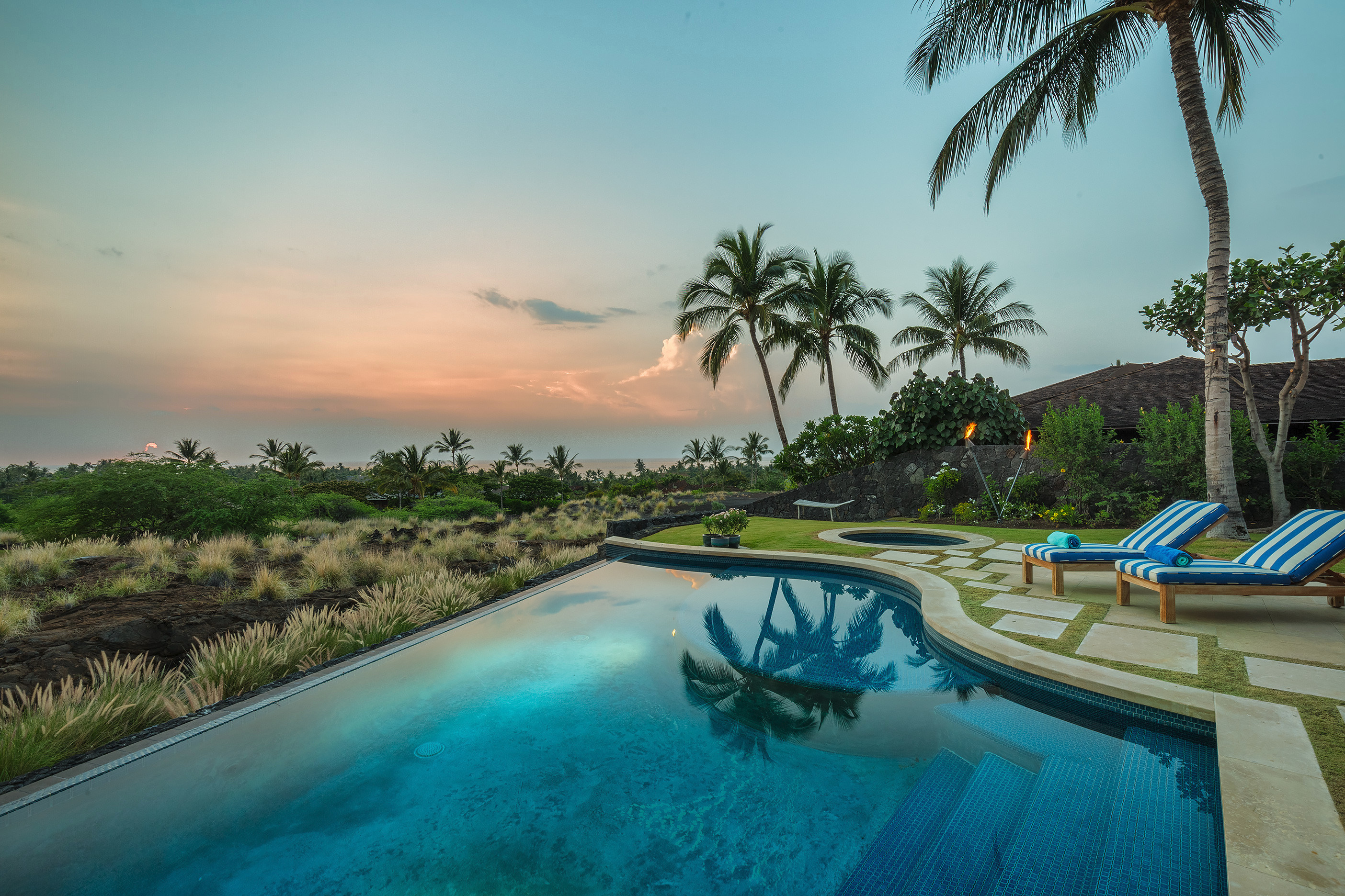 Web Pages | 72-2868 Uluweuweu Akau Place, Kukio, HI 96740